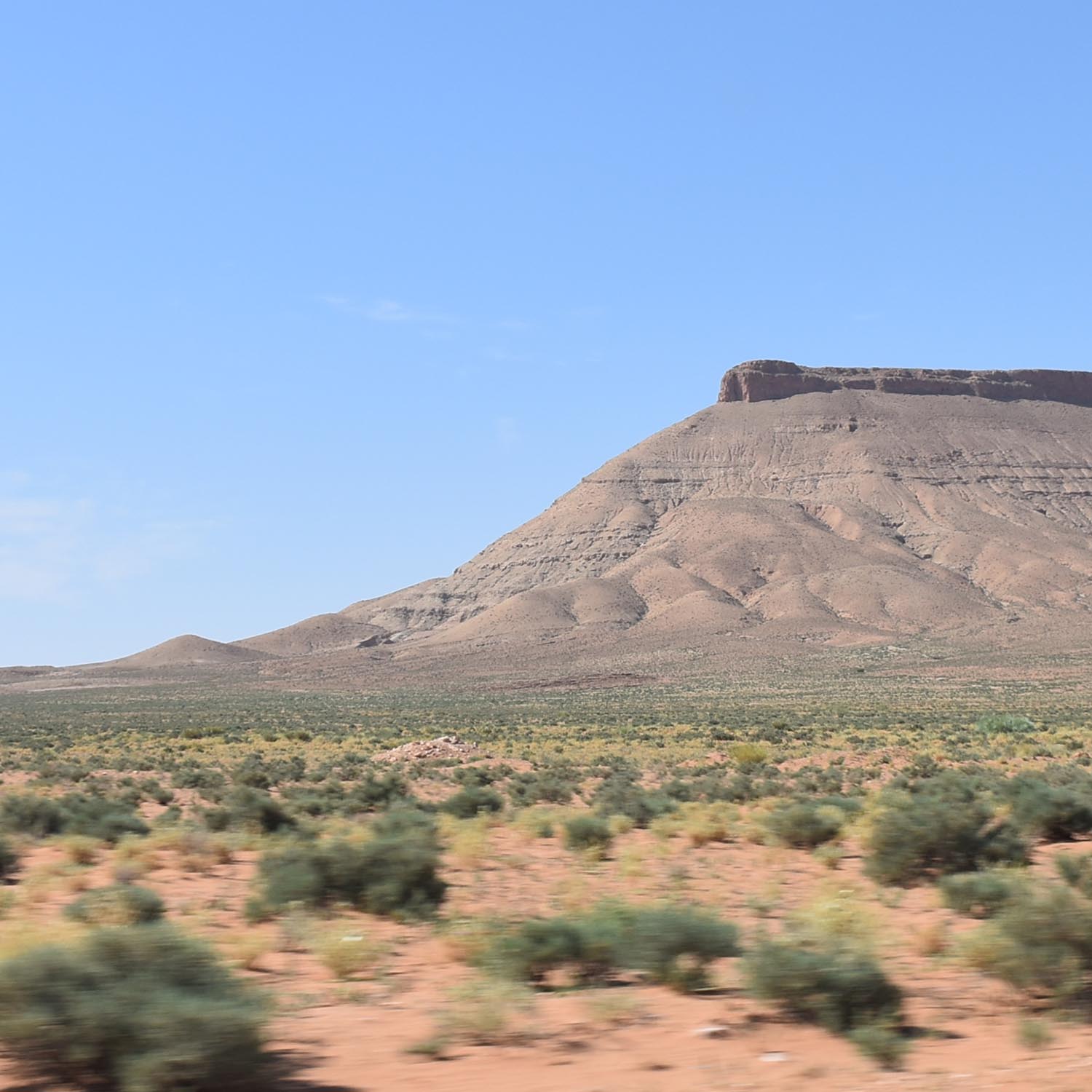The Road to Aïn Sefra – Adam Achrati